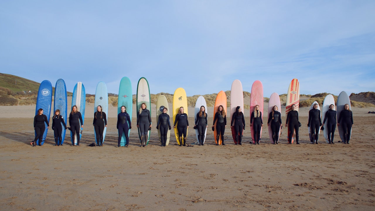 SAUNTON SURF SISTERS - London Surf / Film Festival